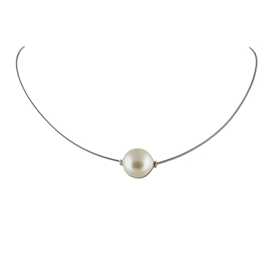 Collier Ras de Cou Solitaire en Perle Blanche Nacrée